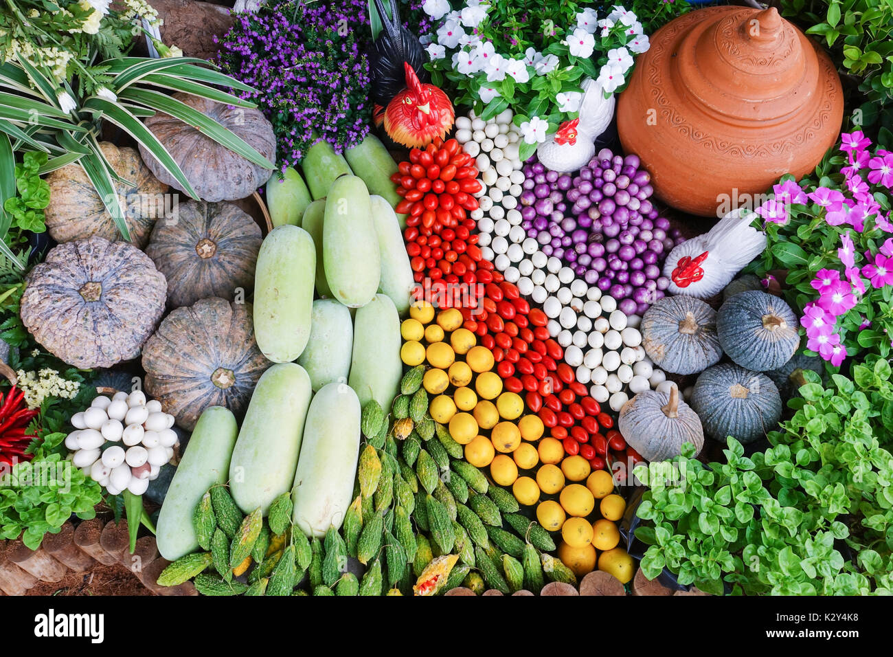 Colorful fruits and vegetables garden background Stock Photo - Alamy