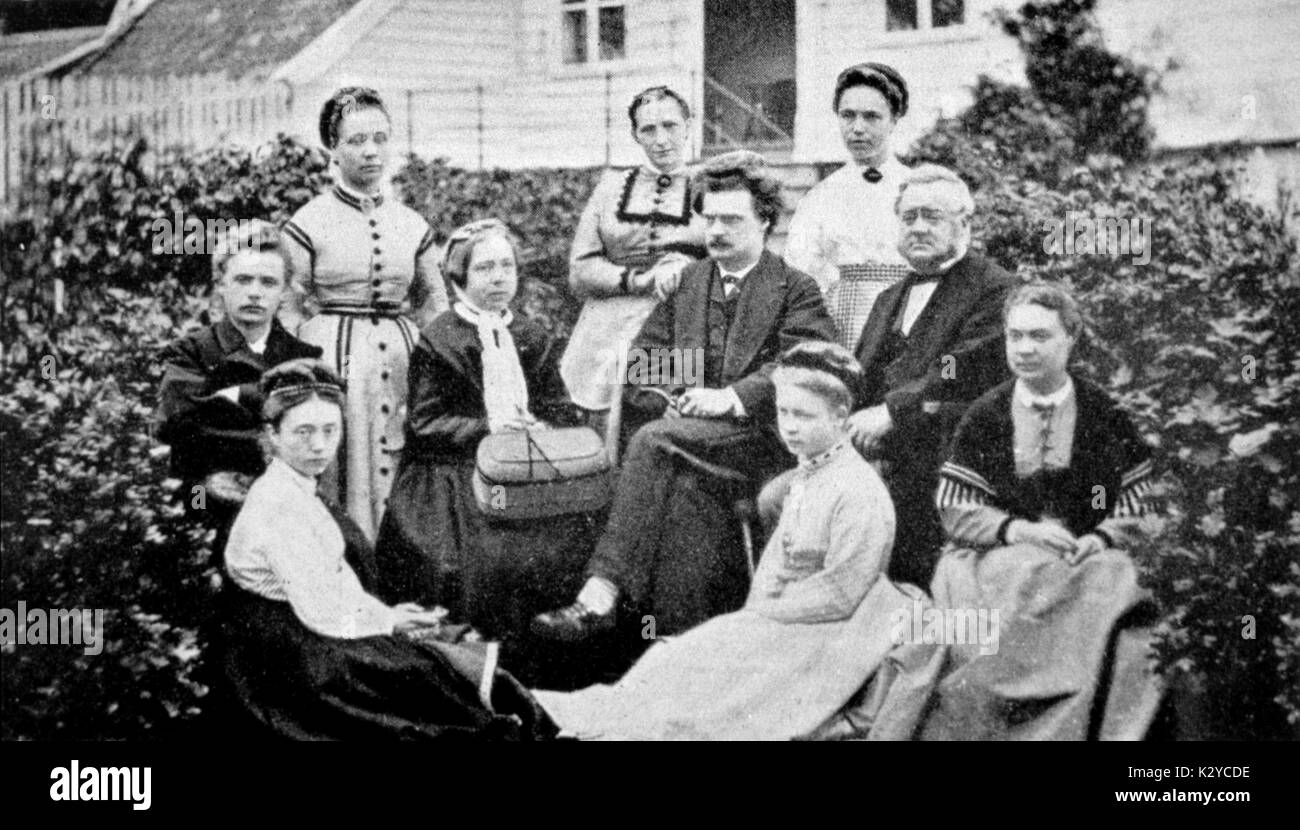 GRIEG - Family portrait Top (l-r): Maren Grieg, Elizabeth Grieg, Nina ...