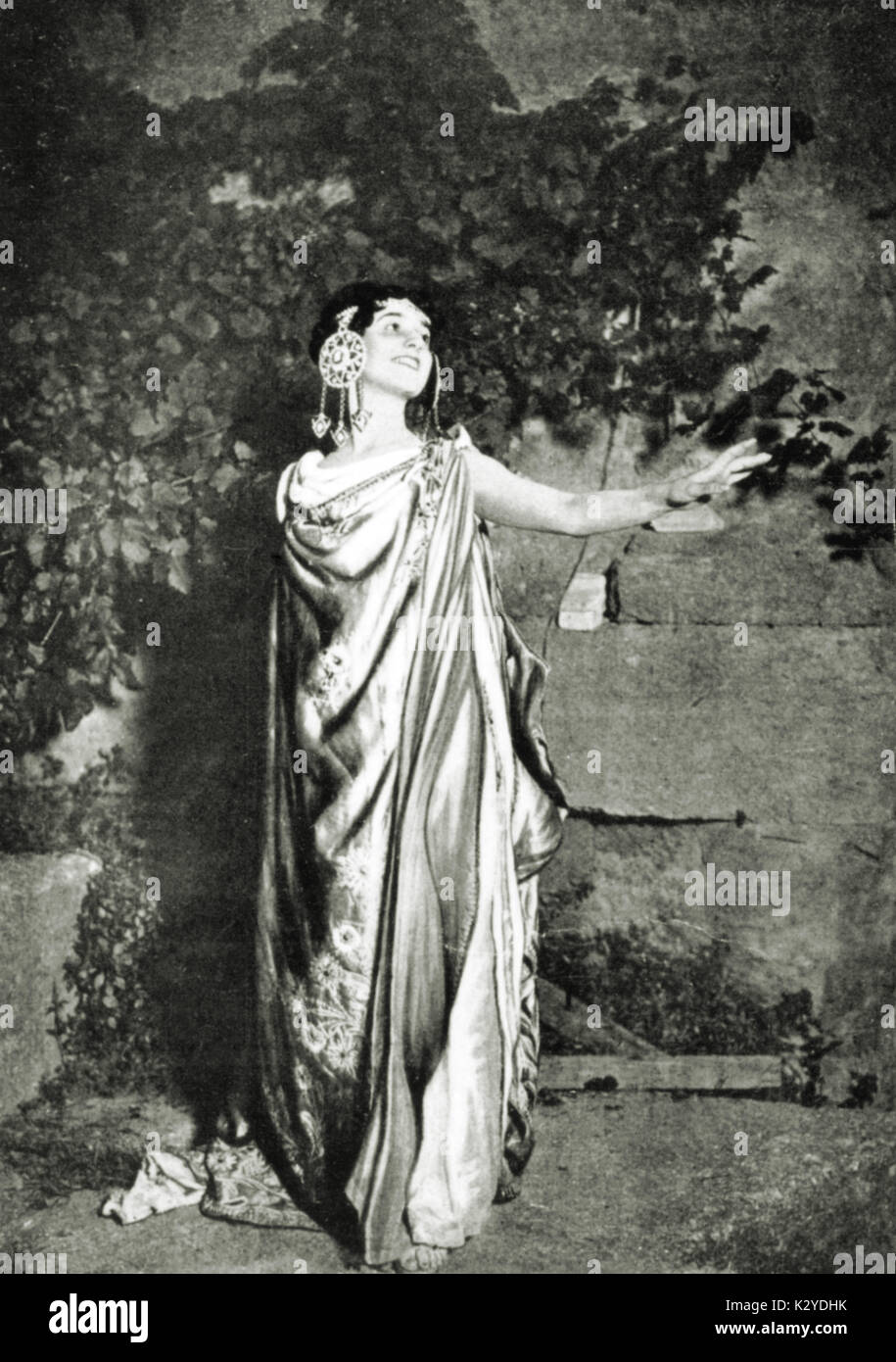 Lina cavalieri hi-res stock photography and images - Alamy