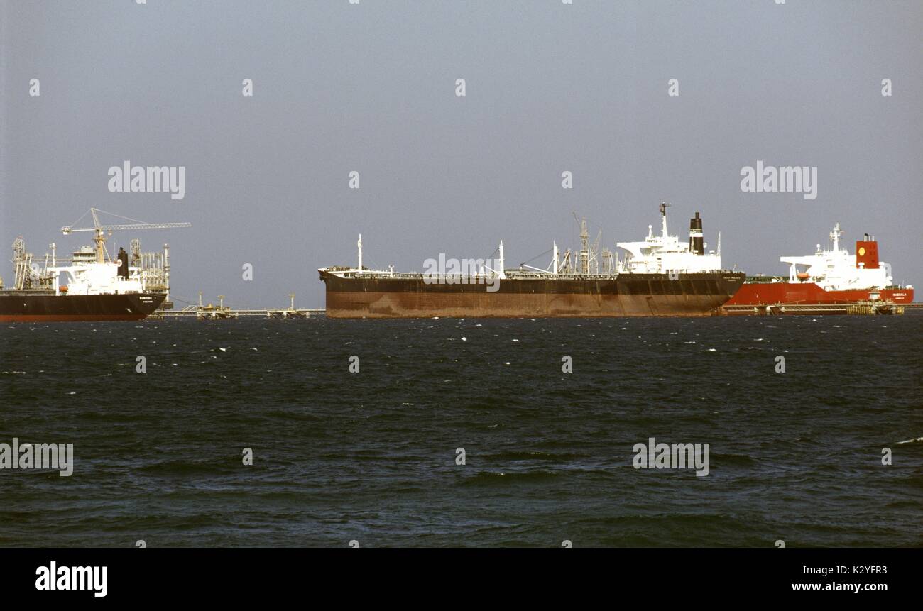 Oil loading terminal at Ras Tanura, World's Largest Oil Refinery, Saudi ...