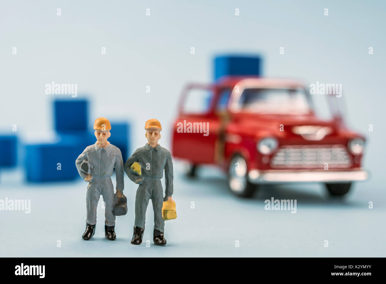 Miniature men hi-res stock photography and images - Alamy