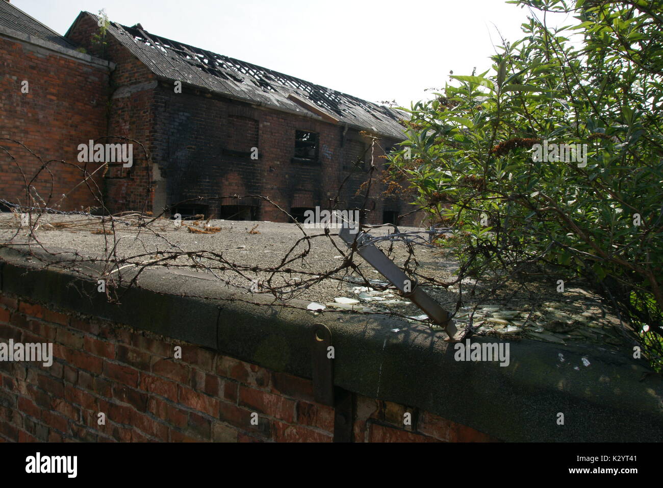 Fire damage building hi-res stock photography and images - Alamy