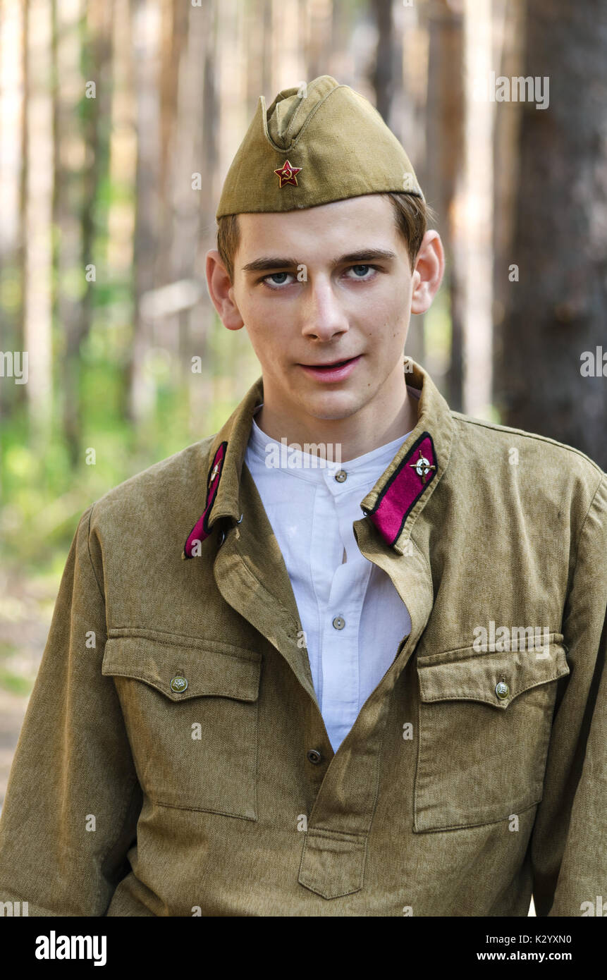 Portrait of an soviet soldier hi-res stock photography and images - Alamy