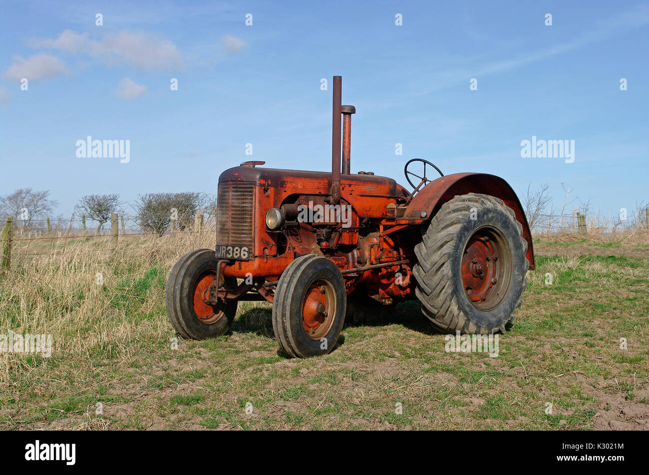 1948 Case LA tractor Stock Photo - Alamy
