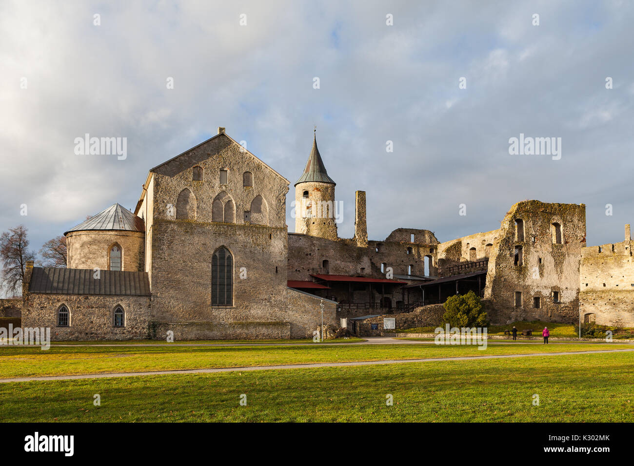 Old bishop castle hi-res stock photography and images - Alamy