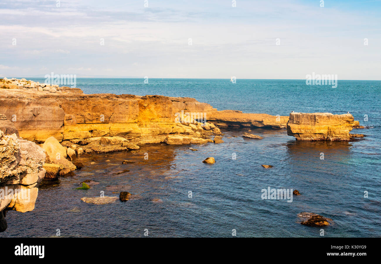 Jurassic landforms hi-res stock photography and images - Alamy