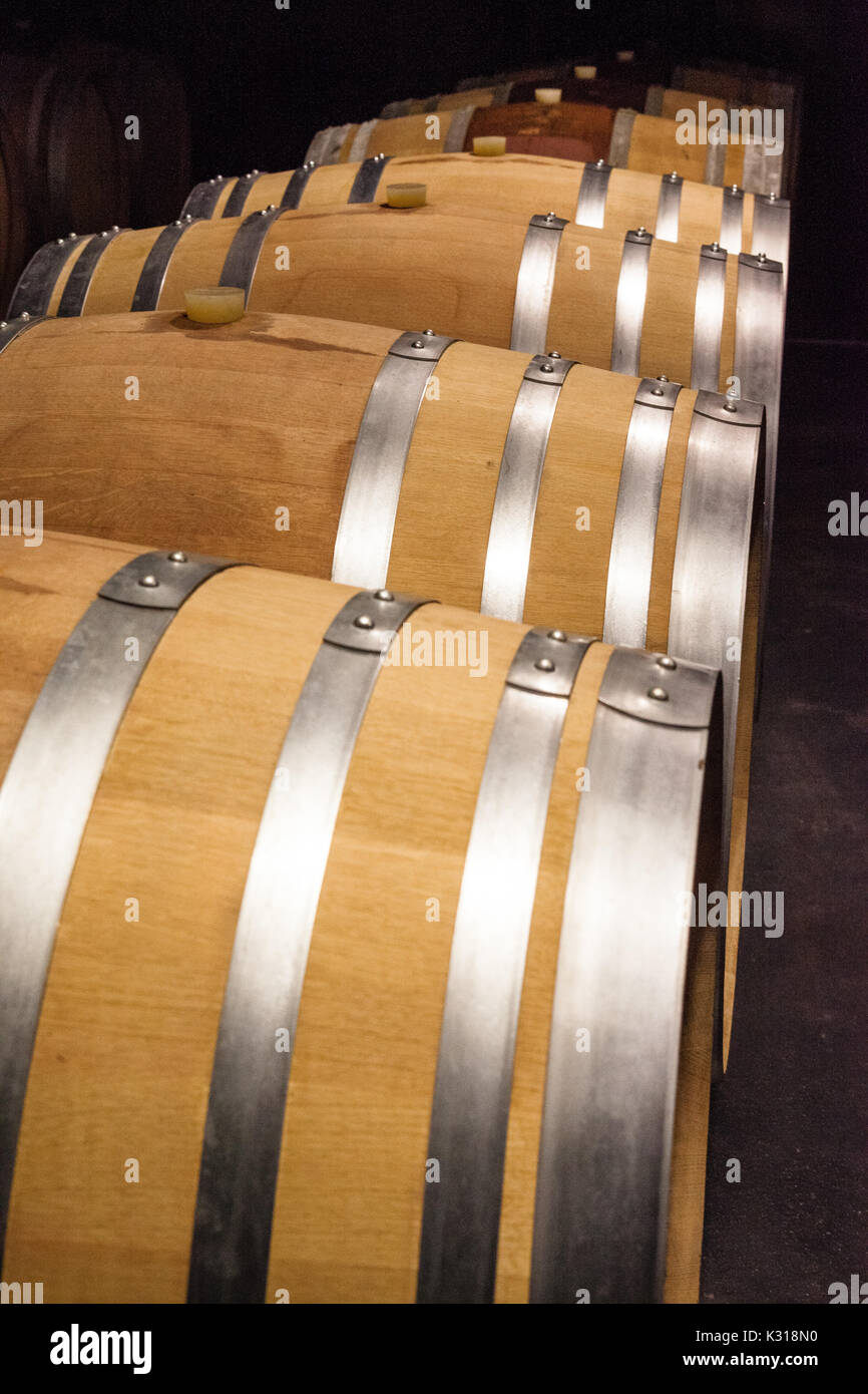 Wine barrel oak hi-res stock photography and images - Alamy
