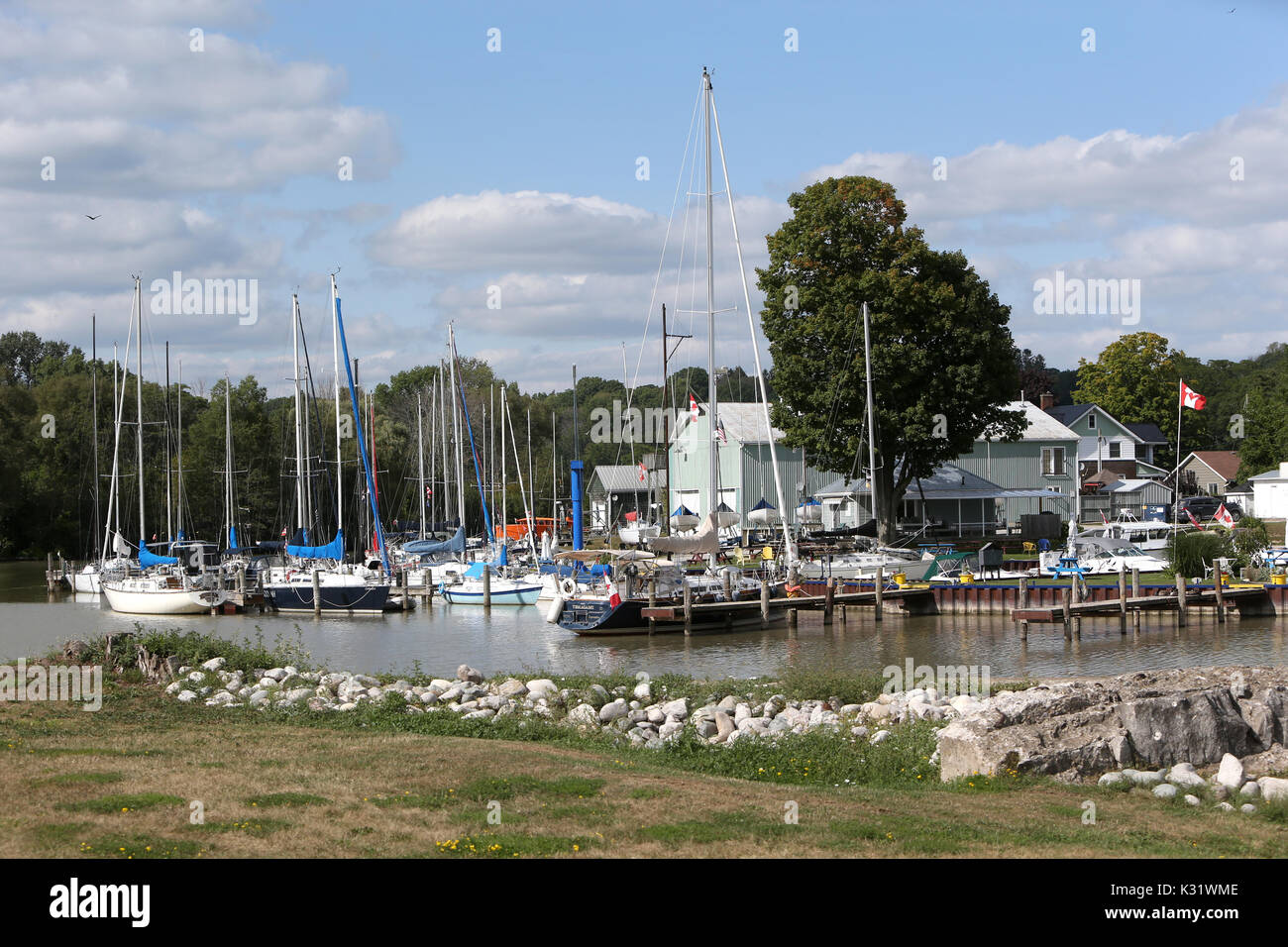 Stanley dock lift bridge hi-res stock photography and images - Alamy