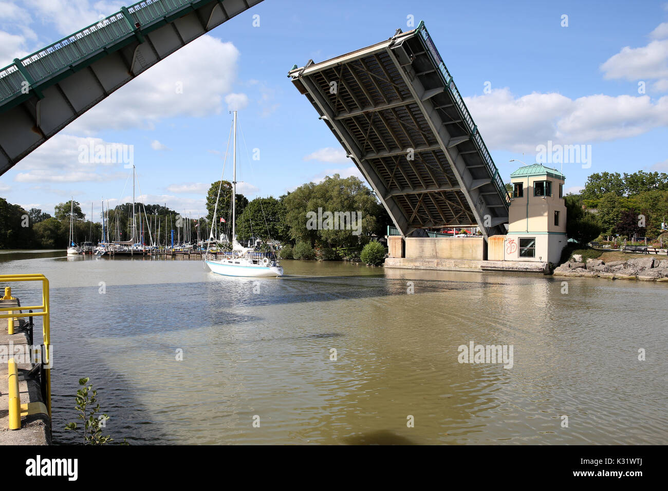 Stanley Dock Lift Bridge High Resolution Stock Photography and Images ...