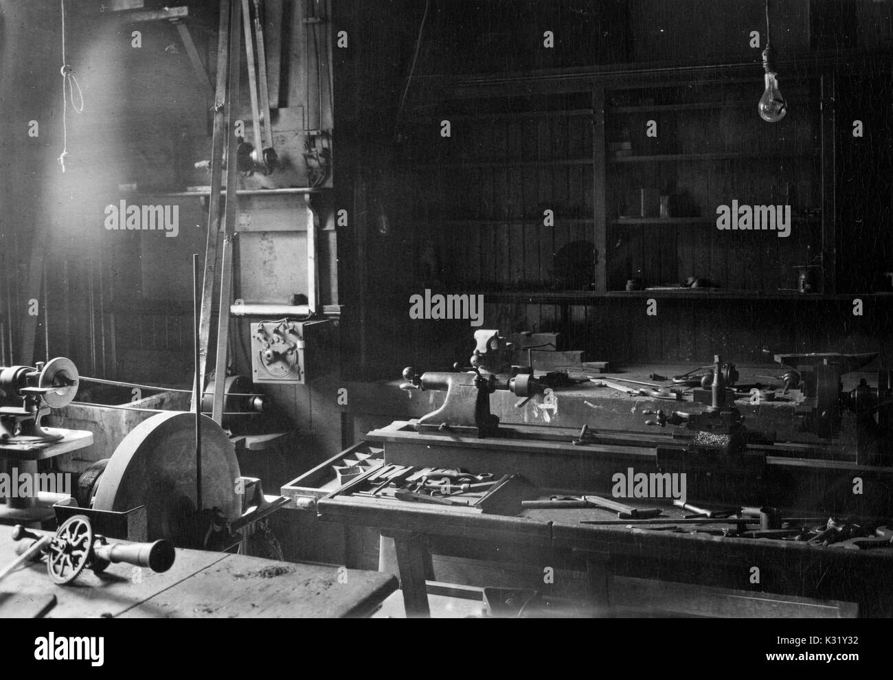 Messy machine shop Black and White Stock Photos & Images - Alamy