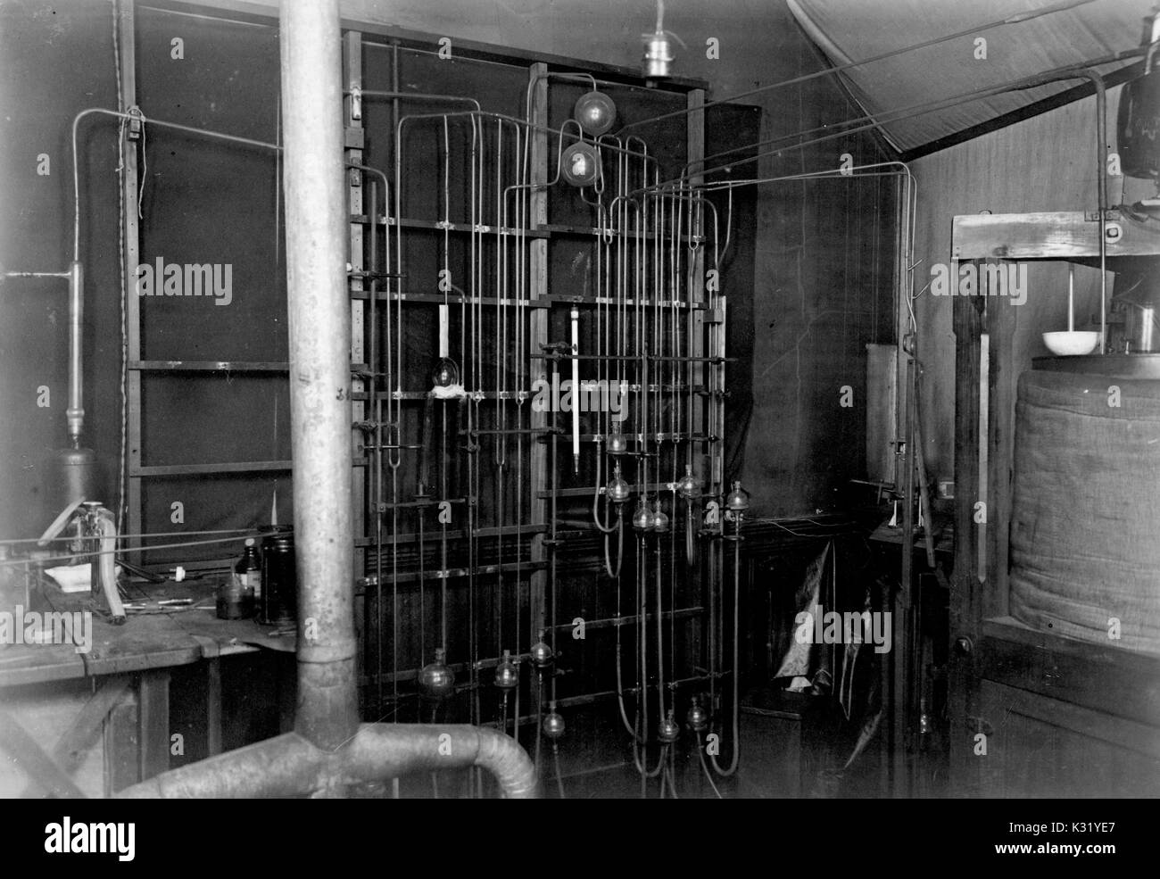 Benjamin franklin lovelace hi-res stock photography and images - Alamy