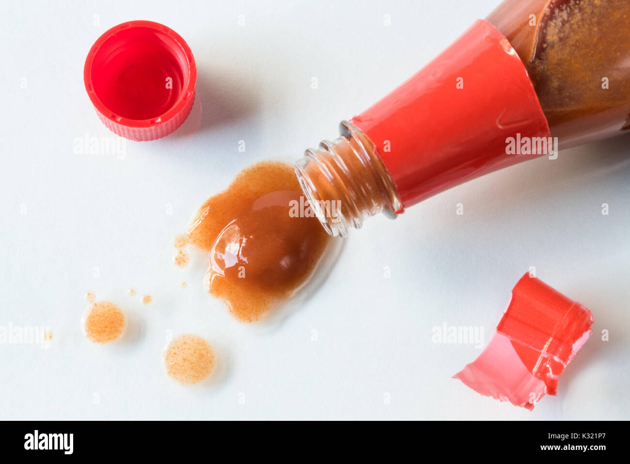 Spilled sauce hi-res stock photography and images - Alamy