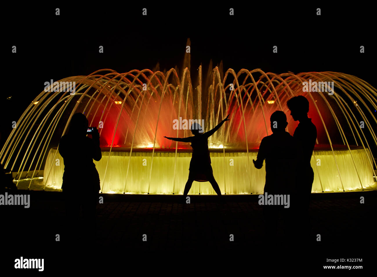 Tourists at the Fountain of Illusion at the Magic Water Circuit (world ...