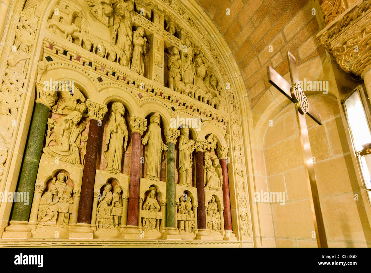 Riverside church new york hi-res stock photography and images - Alamy