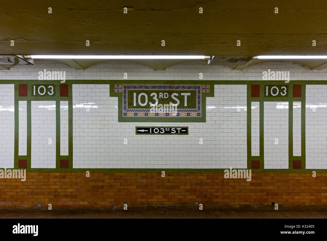 New York City - August 19, 2017: 103rd Street Subway Station in the New ...
