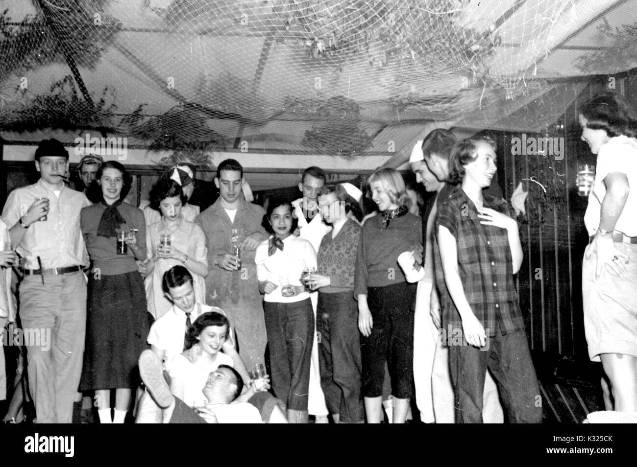 Delta upsilon fraternity hi-res stock photography and images - Alamy