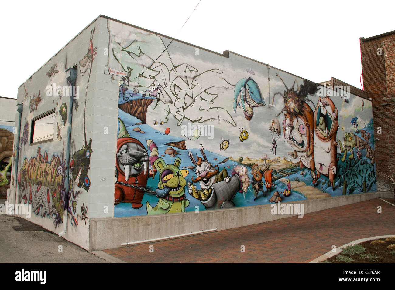 Dinosaur graffiti hi-res stock photography and images - Alamy