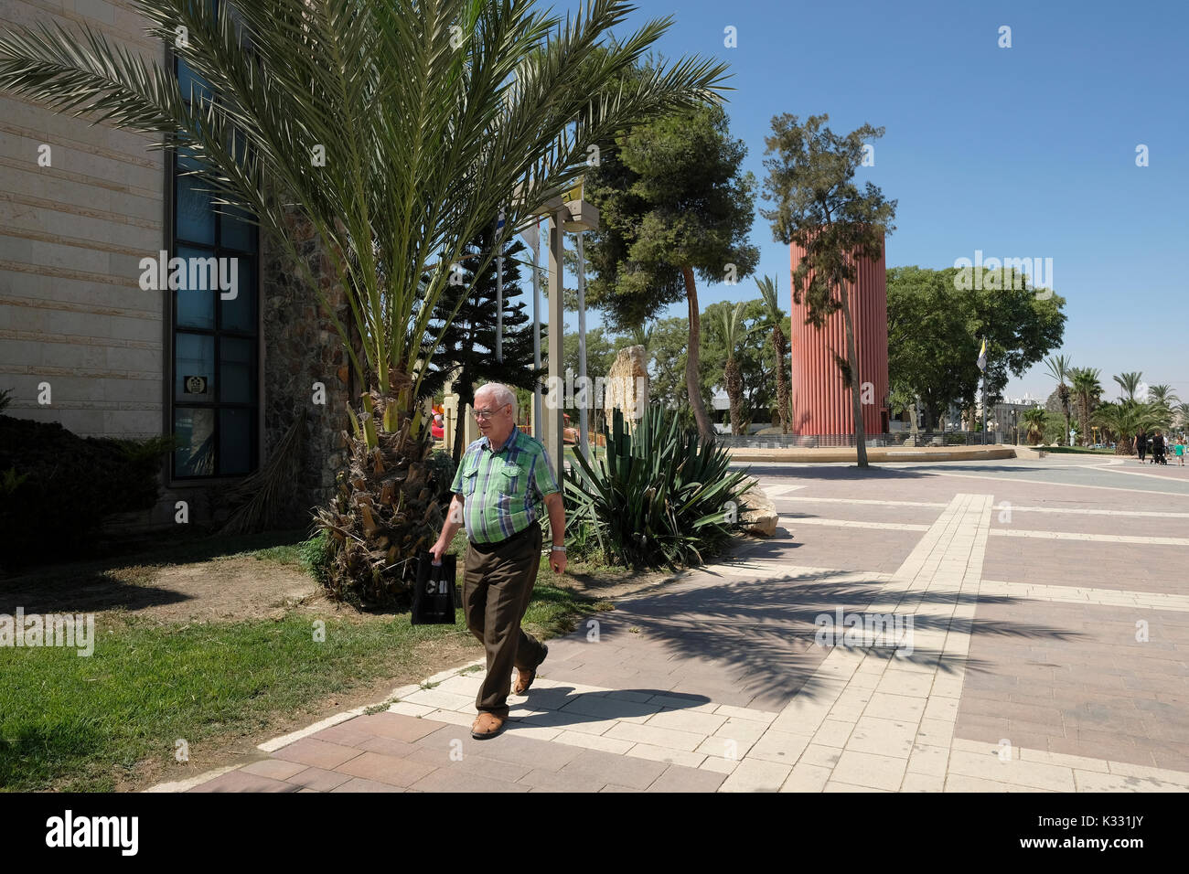 Dimona israel hi-res stock photography and images - Alamy