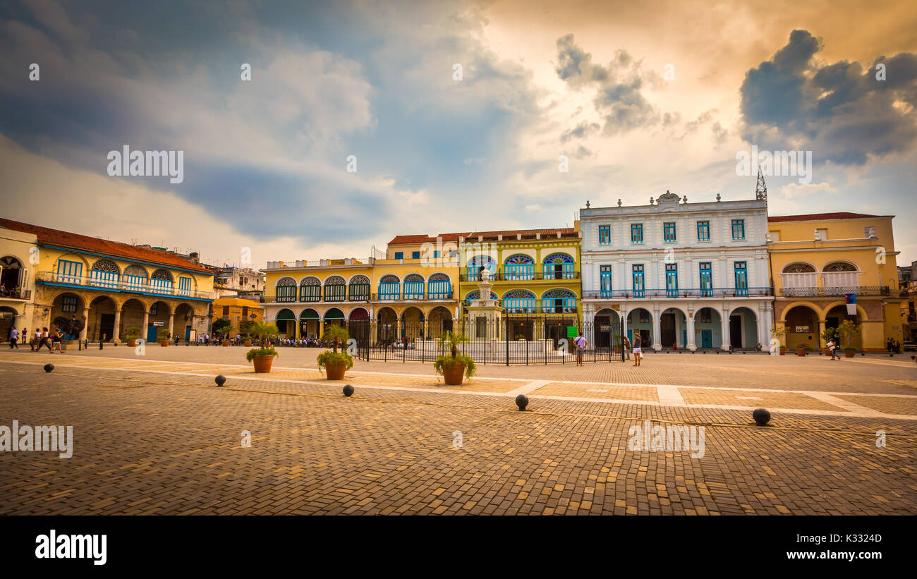 The Old Square, Plaza Vieja in Spanish, a touristic landmark in Old ...