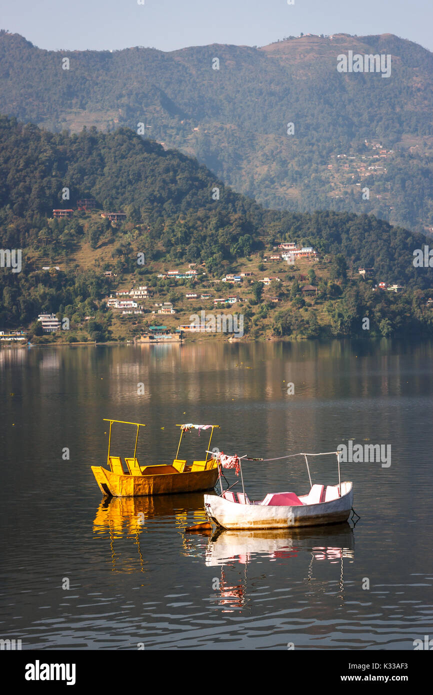 Nepal pokhara colored wooden boat hi-res stock photography and images ...