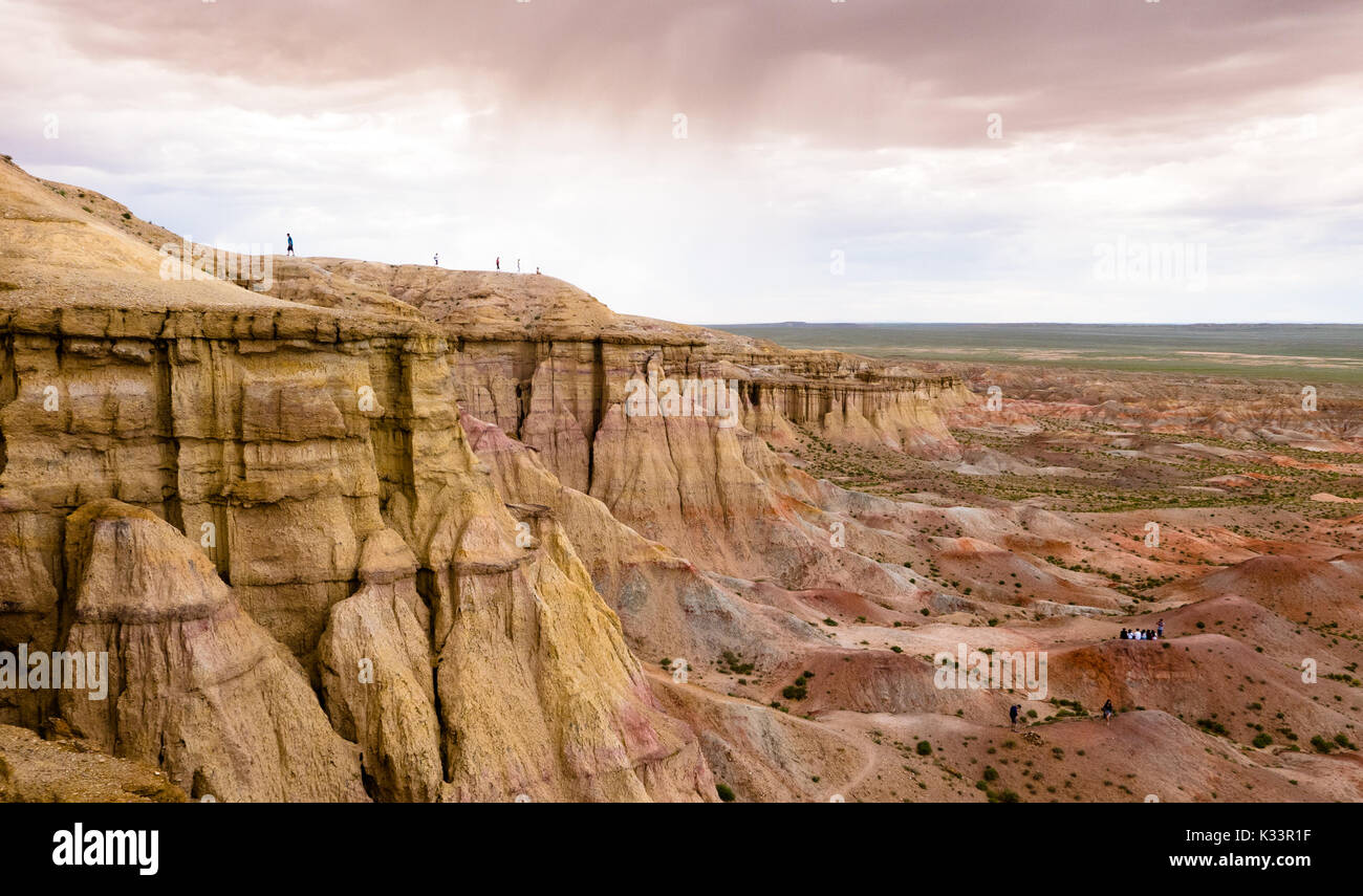 Mongolia gobi desert landscape hi-res stock photography and images - Alamy