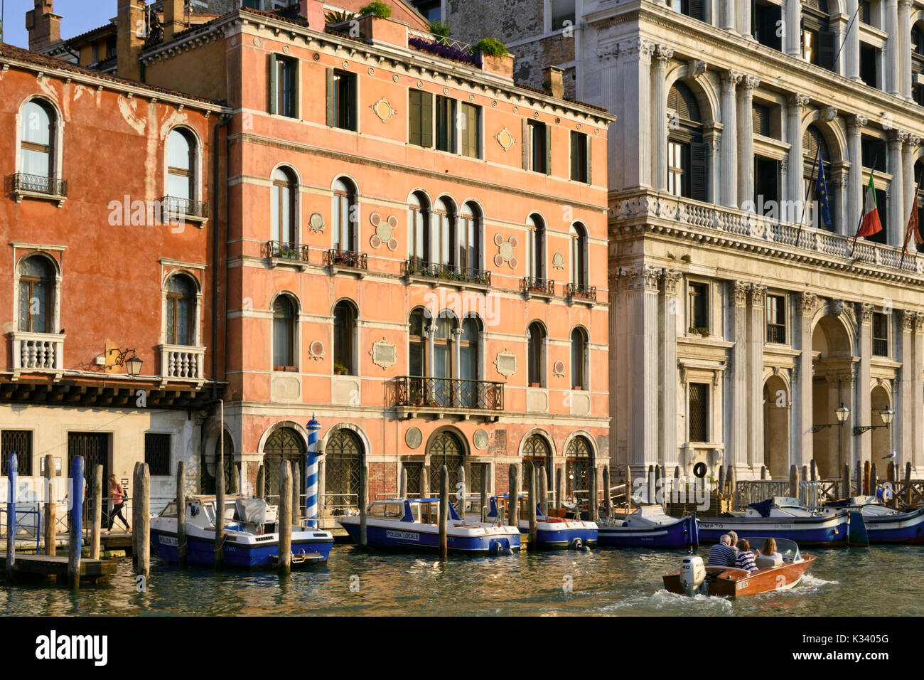 Grand canal facade hi-res stock photography and images - Alamy