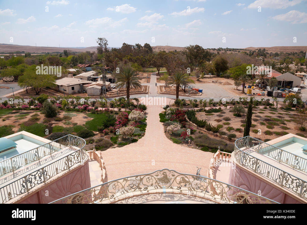 Kibbutz Neot Smadar, Oasis Stock Photo - Alamy