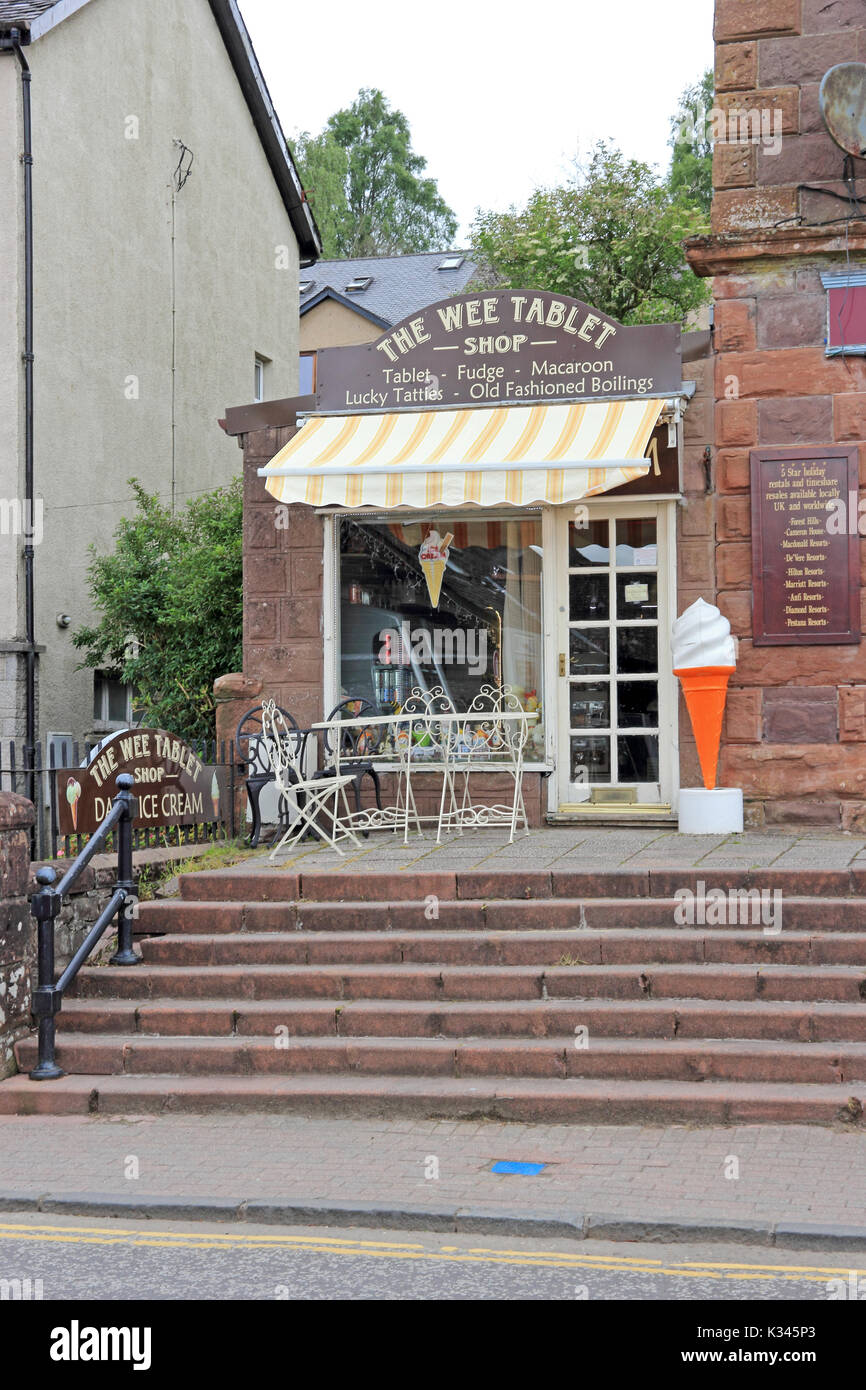 The Wee Tablet shop, Aberfoyle, Scotland Stock Photo - Alamy