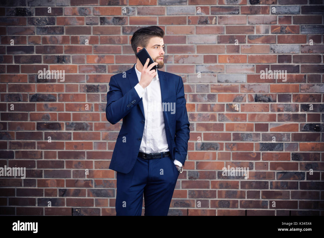 Talking to a brick wall hi-res stock photography and images - Alamy