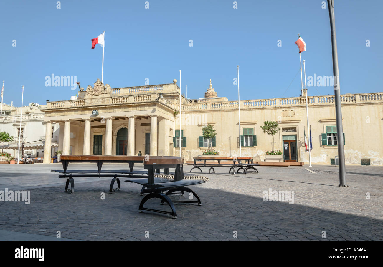 St George Square Stock Photo - Alamy