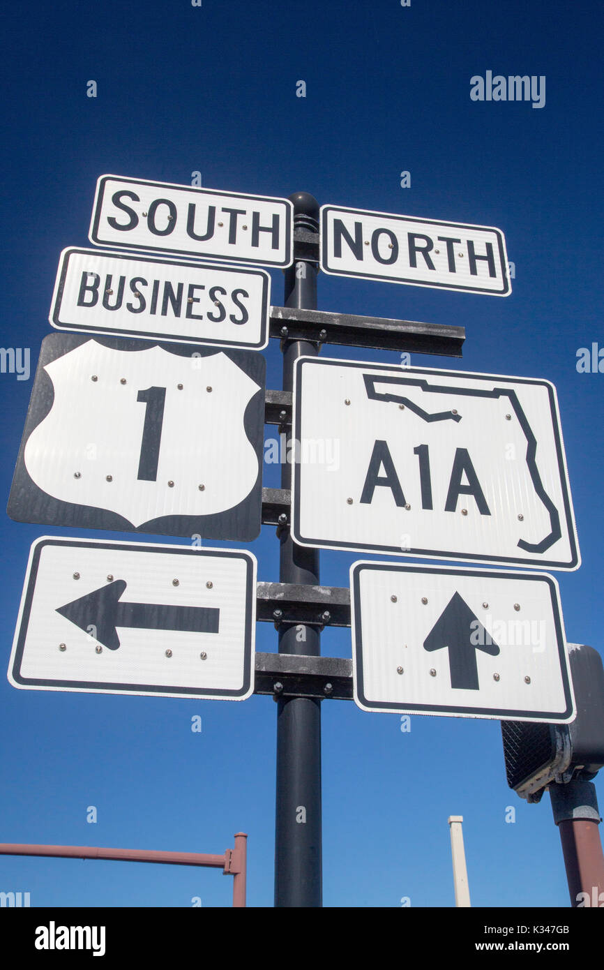 Road Sign in the United States of America Stock Photo - Alamy