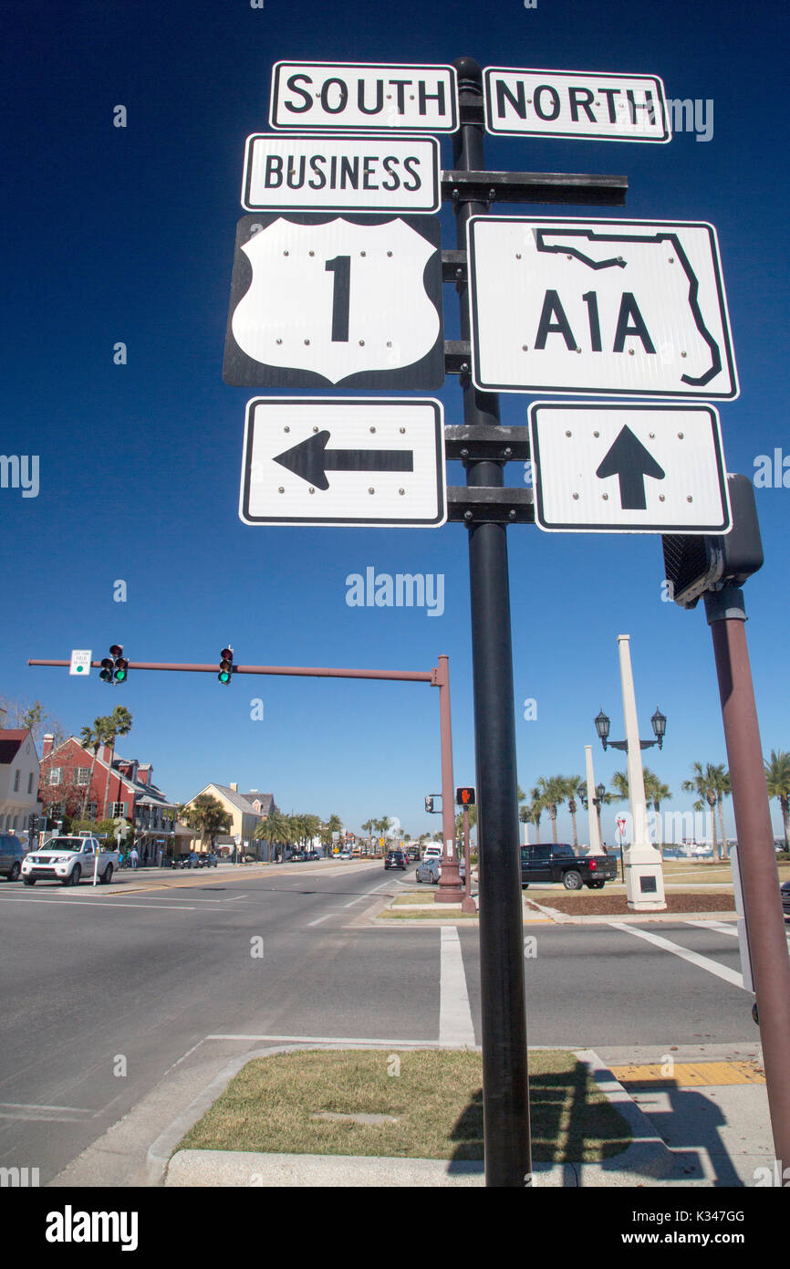 Road Sign in the United States of America Stock Photo - Alamy