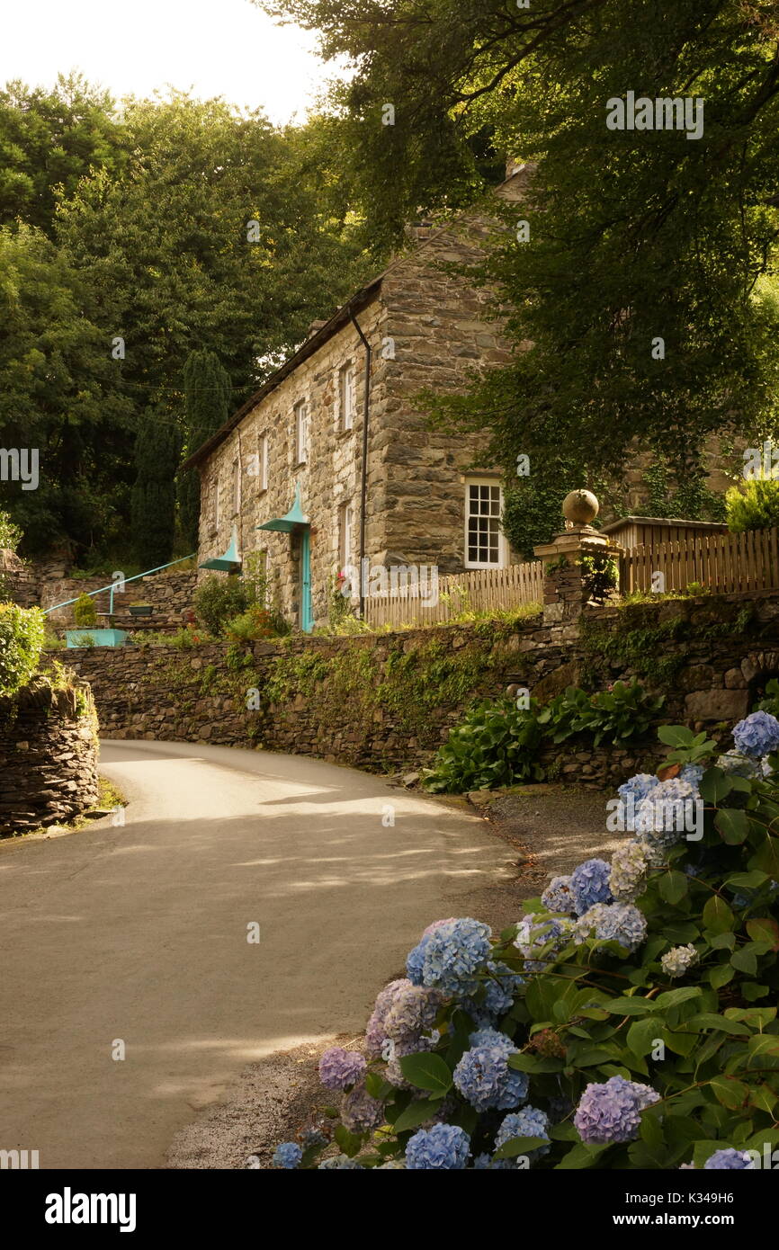 Plas Brondawnw, Wales, House, Garden, William Clough Ellis, Destination ...