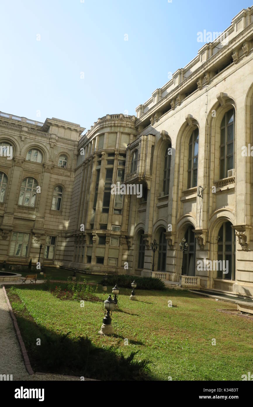 Giant palace of Romanian parliament in Bucharest is the largest ...