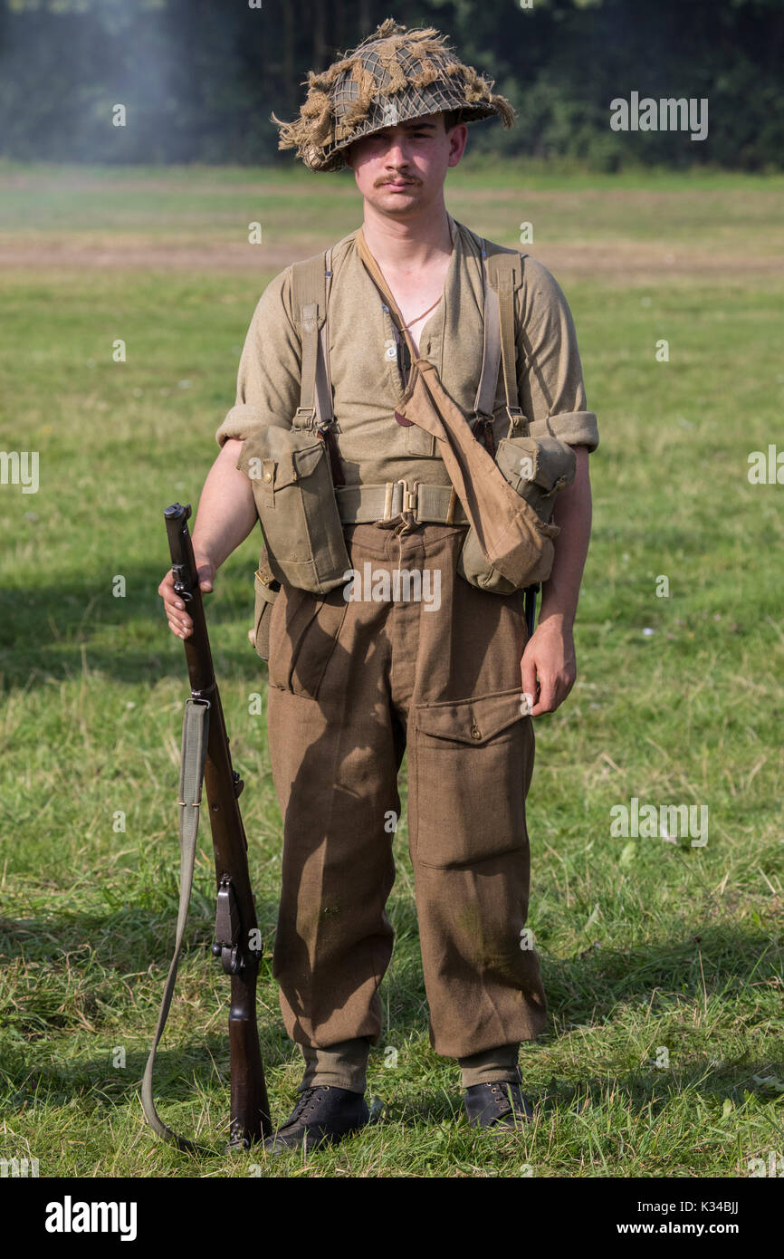 British reenactor world war hi-res stock photography and images - Alamy