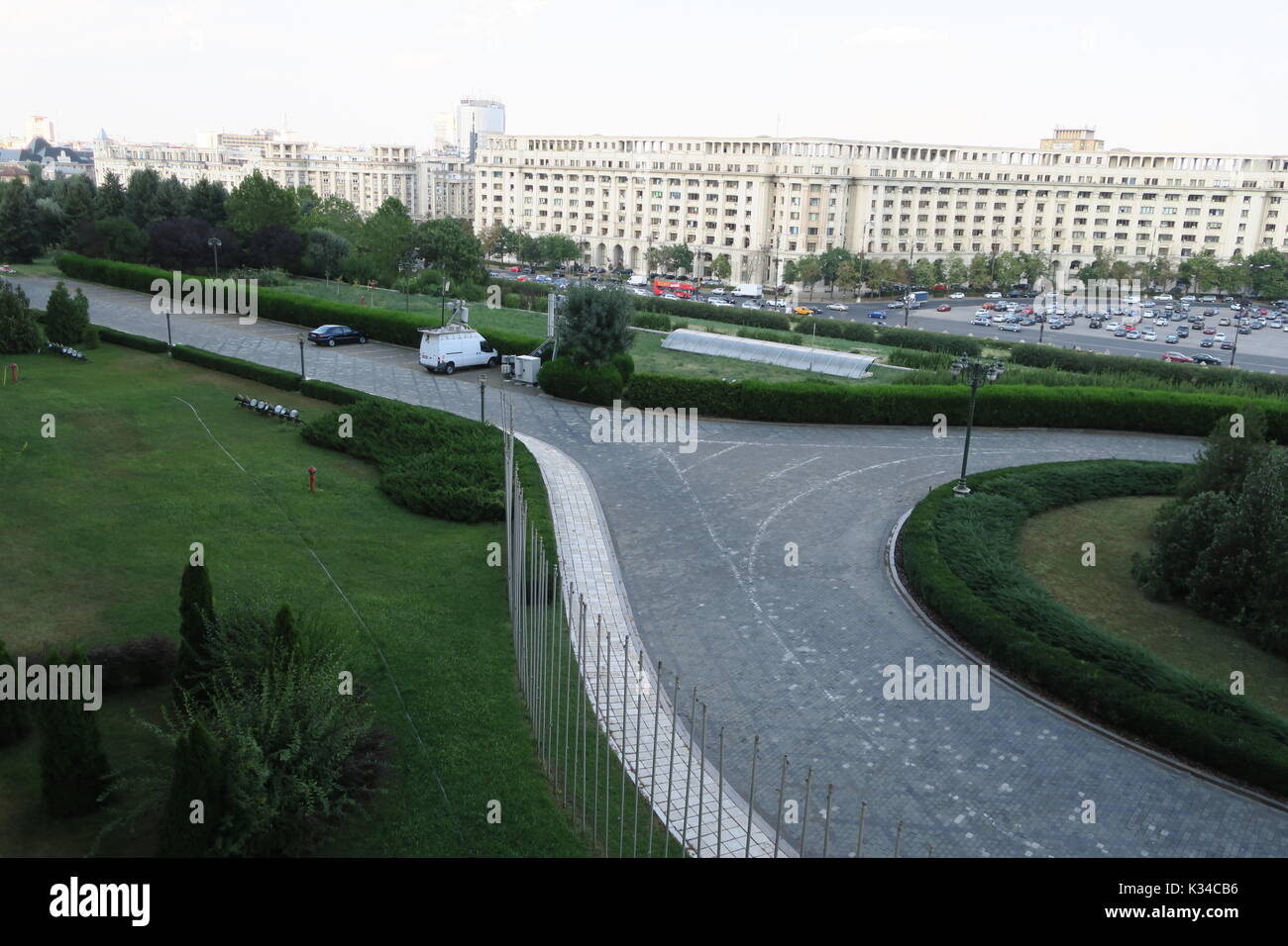 Parliament bucharest romania balcony hi-res stock photography and ...