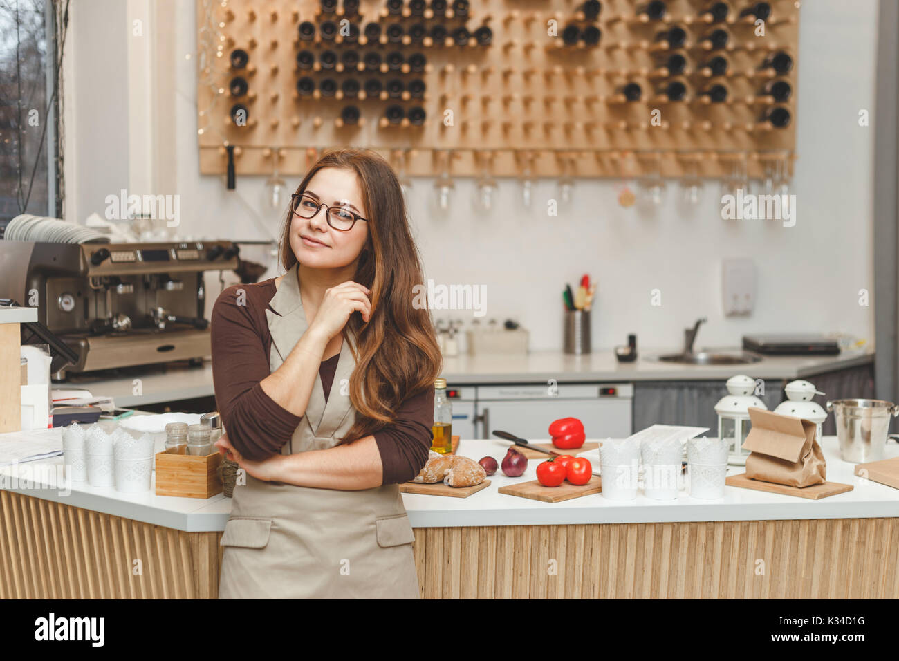 Guest and barmaid hi-res stock photography and images - Alamy