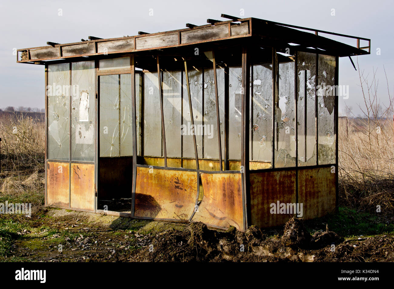 Old Bus Stop High Resolution Stock Photography and Images - Alamy