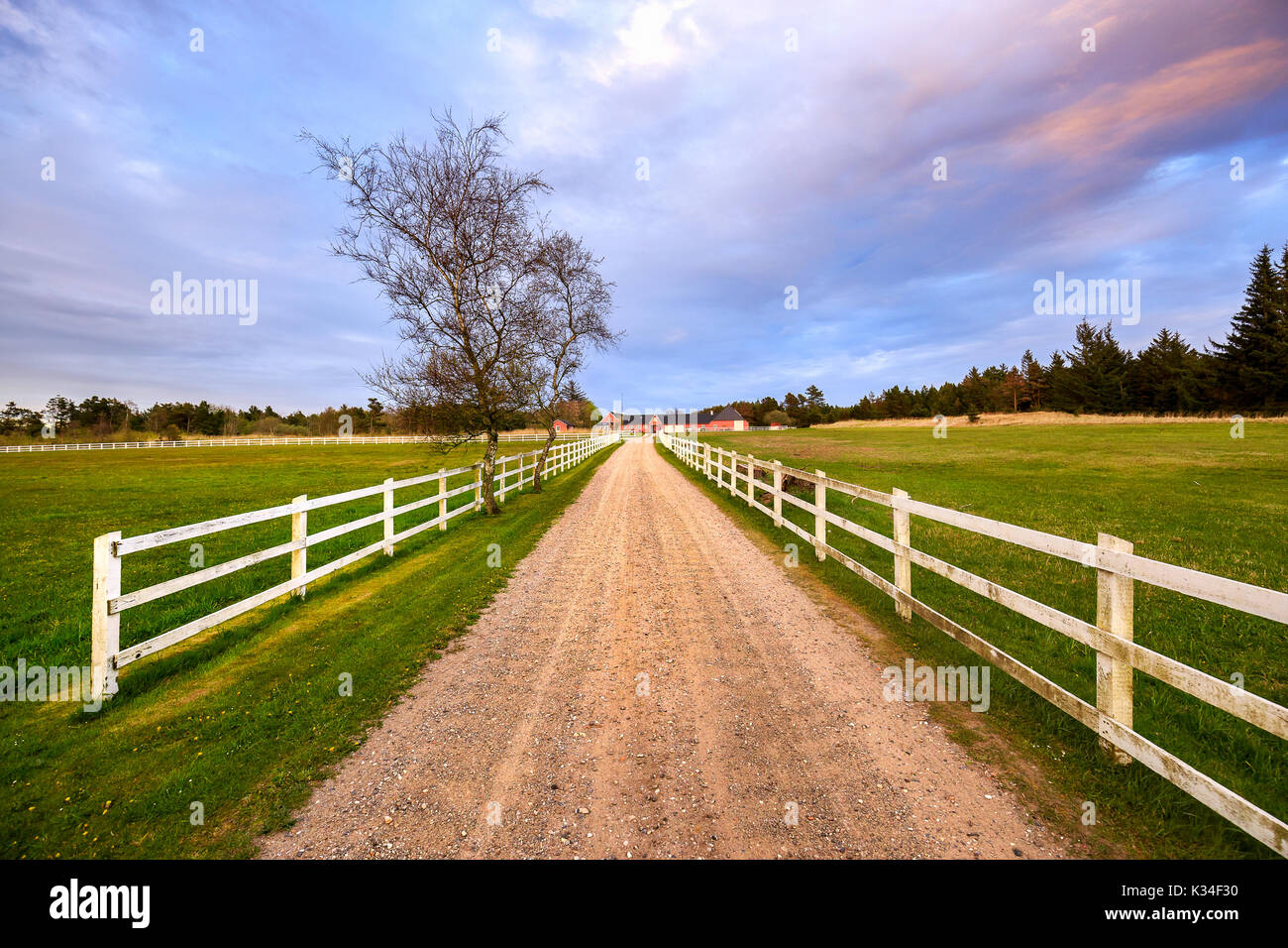 Danish farm house hi-res stock photography and images - Alamy