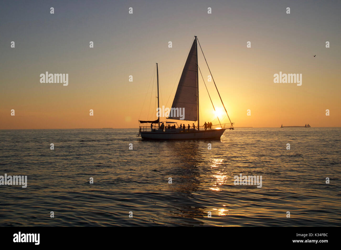 Sailing sunset in key hi-res stock photography and images - Alamy