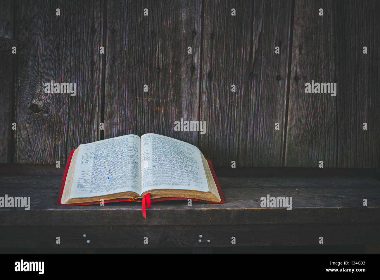 Christ church bible studies hi-res stock photography and images - Alamy