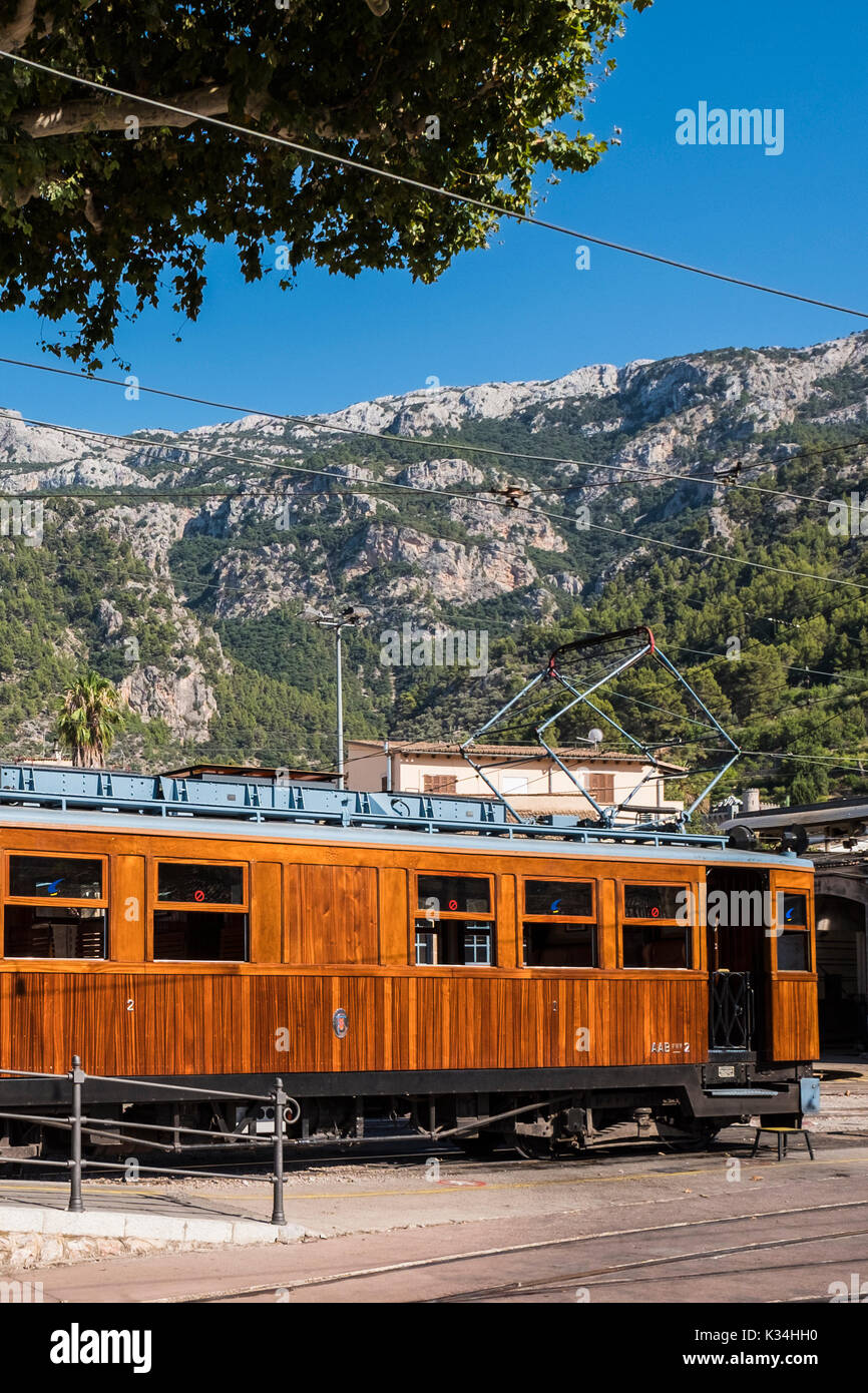 Soller train in mallorca hi-res stock photography and images - Alamy