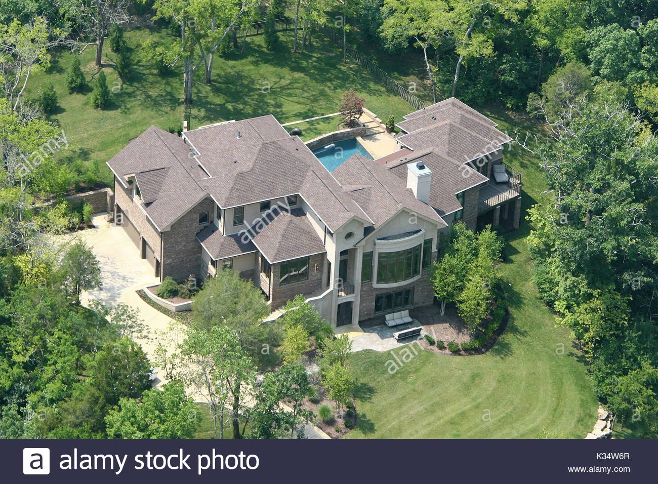 Nicole Kidman and Keith Urban are selling their luxury Nashville Stock ...