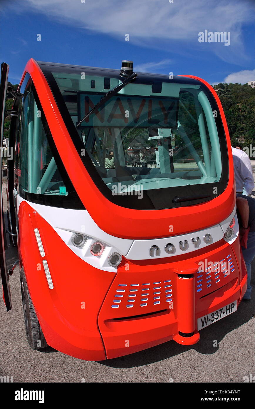 First public appearence of Navly automatic shuttle, Lyon, france Stock ...