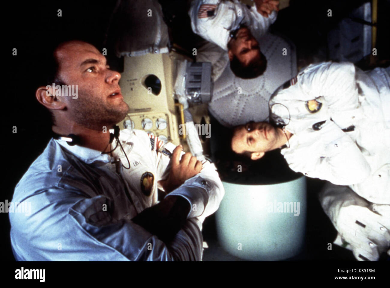 APOLLO 13 TOM HANKS, KEVIN BACON, BILL PAXTON Date: 1995 Stock Photo ... APOLLO 13 TOM HANKS, KEVIN BACON, BILL PAXTON Date: 1995 Stock Photo ...