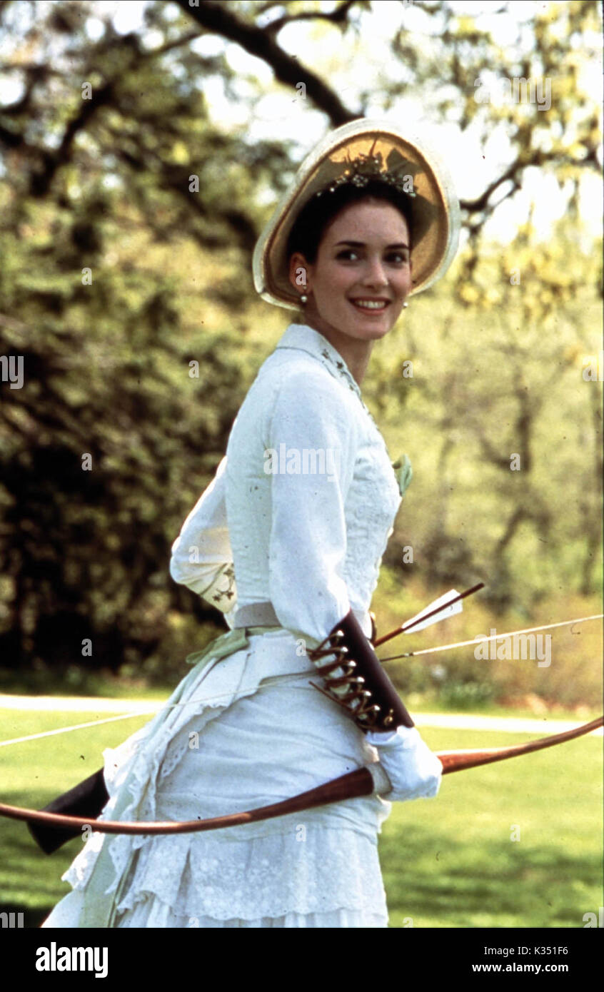 THE AGE OF INNOCENCE WINONA RYDER Date: 1993 Stock Photo - Alamy