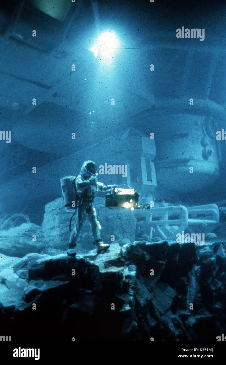 1989 the abyss hi-res stock photography and images - Alamy