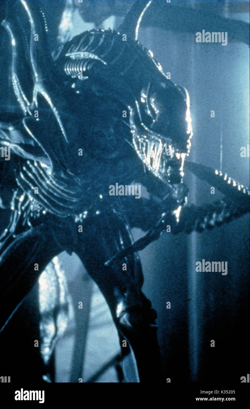 Aliens 1986 hi-res stock photography and images - Alamy