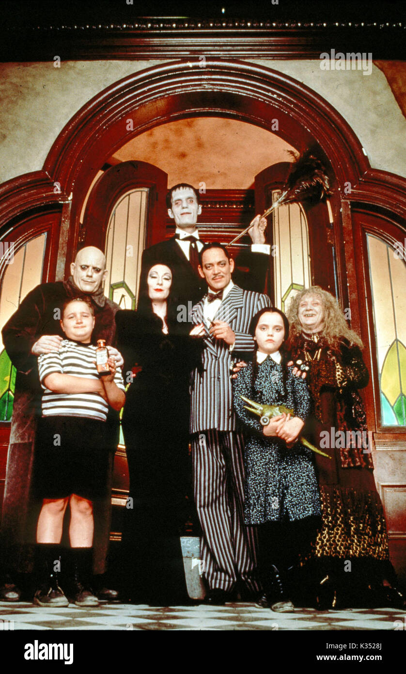 Raul Julia Addams Familieverdier Anjelica Huston En Raul Julia Als