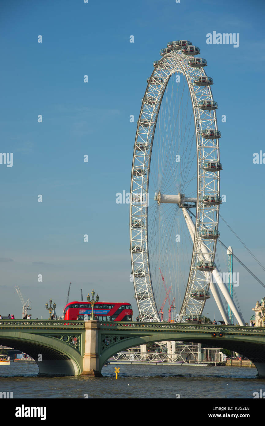 The eye bus hi-res stock photography and images - Alamy